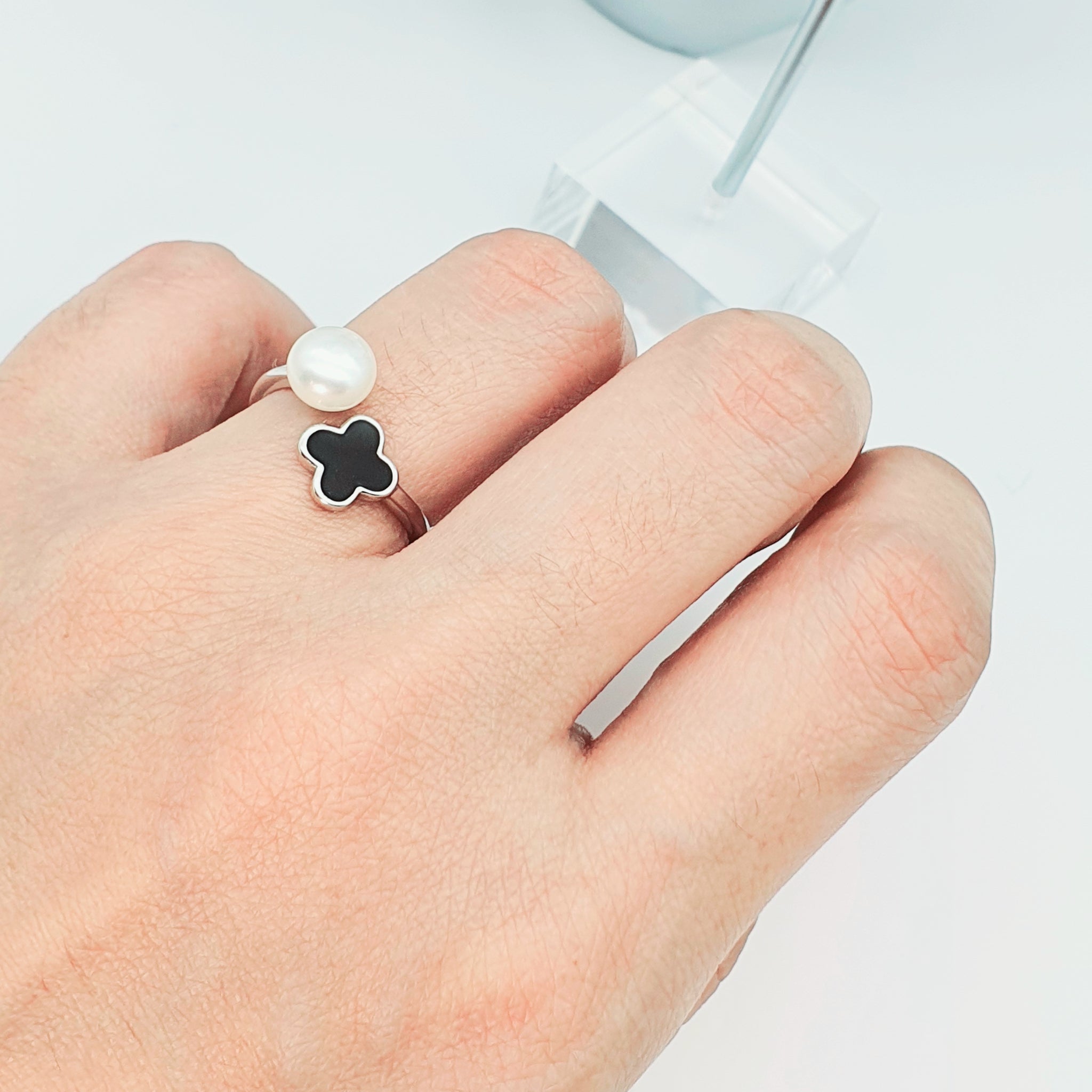 Freshwater Cultured Pearl Clover Set, Sterling Silver | Amis pearl